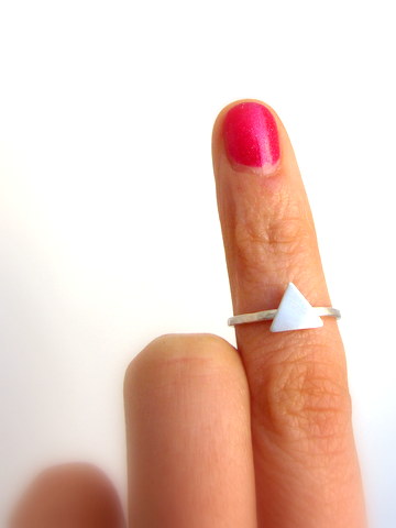 Sterling Silver Triangle Ring, Geometric Jewelry. on Luulla