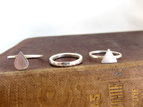 Sterling Silver Triangle Ring, Geometric Jewelry. on Luulla